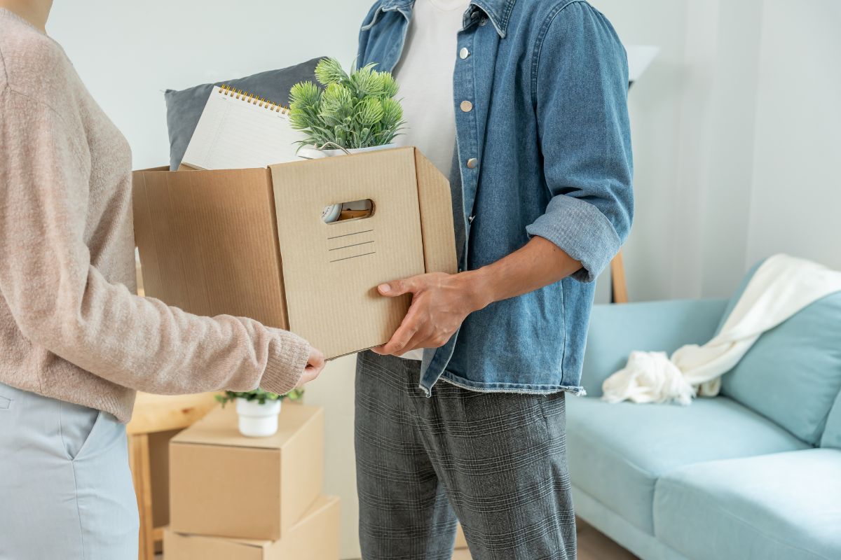 Moving for Work, Family, or Affordability: What Matters Most? - Huliq